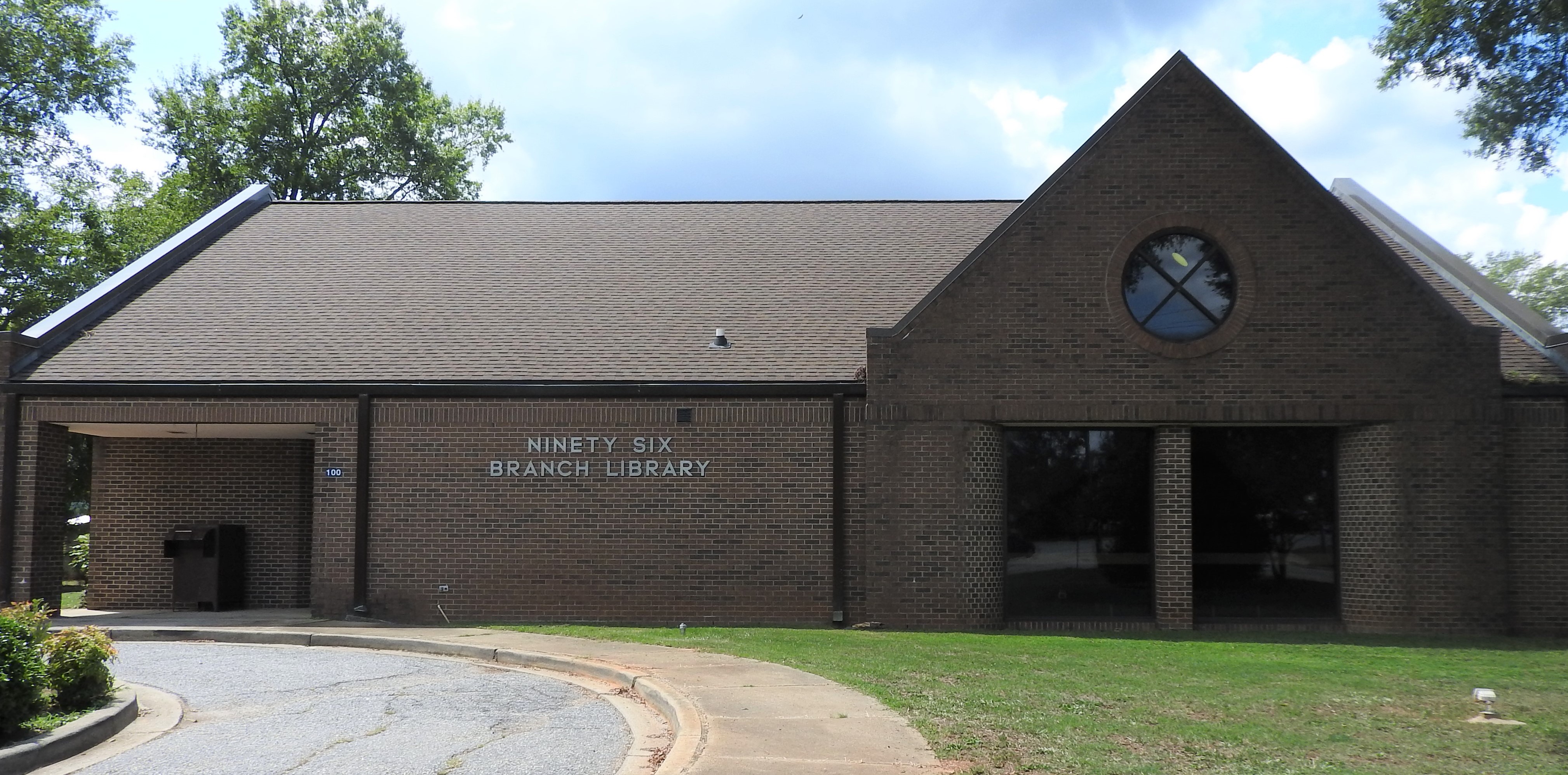 Greenwood County Library: Ninety Six Branch Library